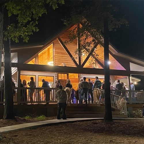 GALLERY – CROSS POINTE